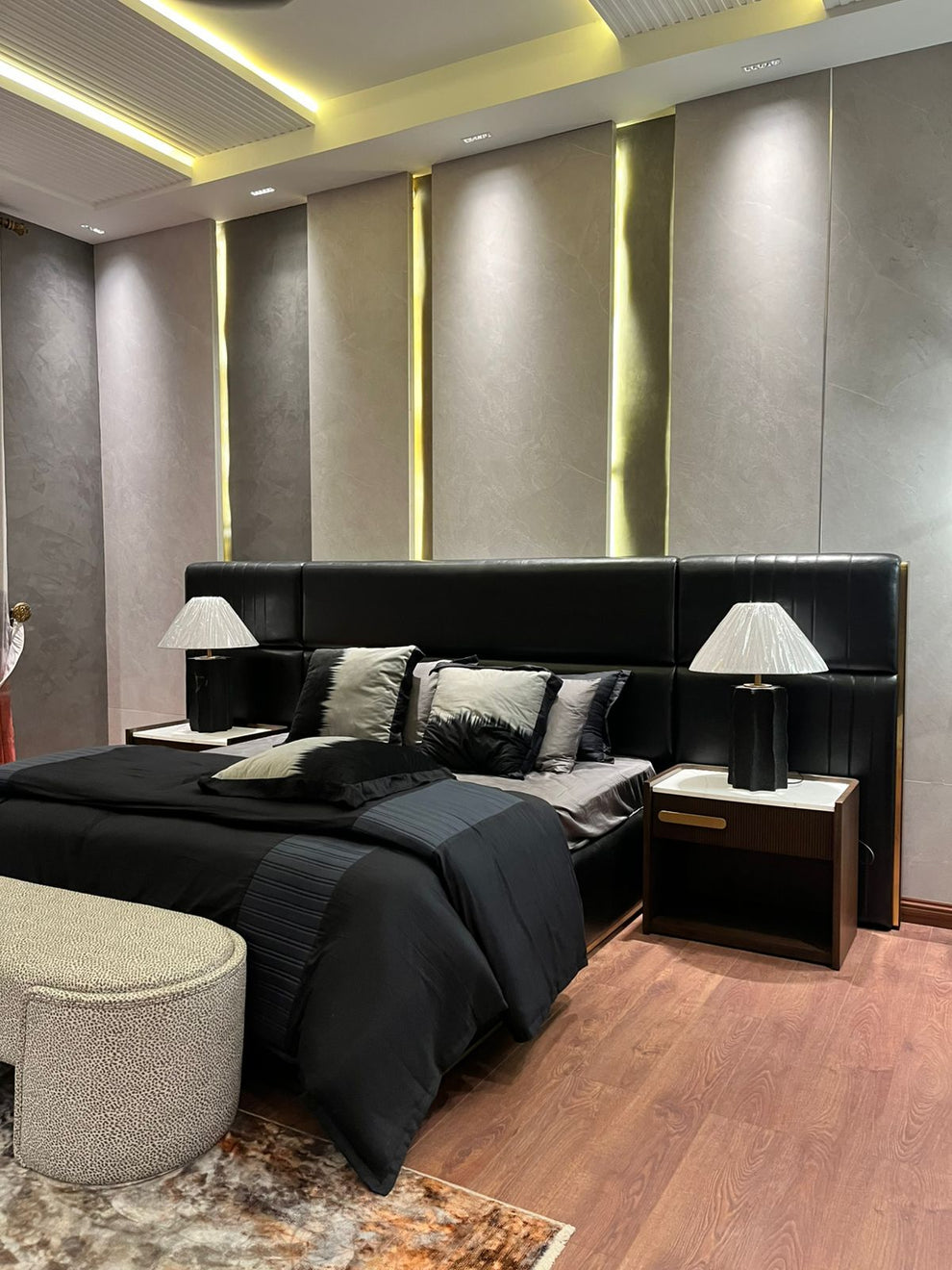 Moonlight Bed – Miracle Interiors
